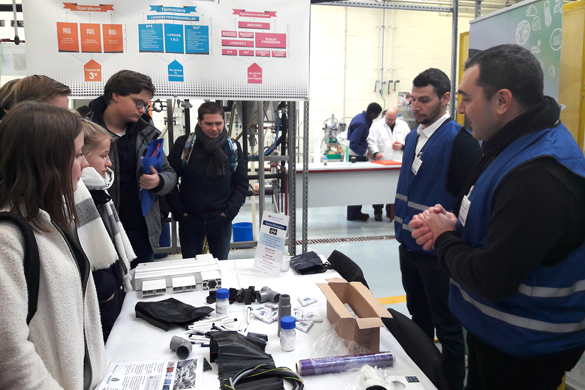 Vynova présente les métiers de la chimie au Village de la chimie à ...